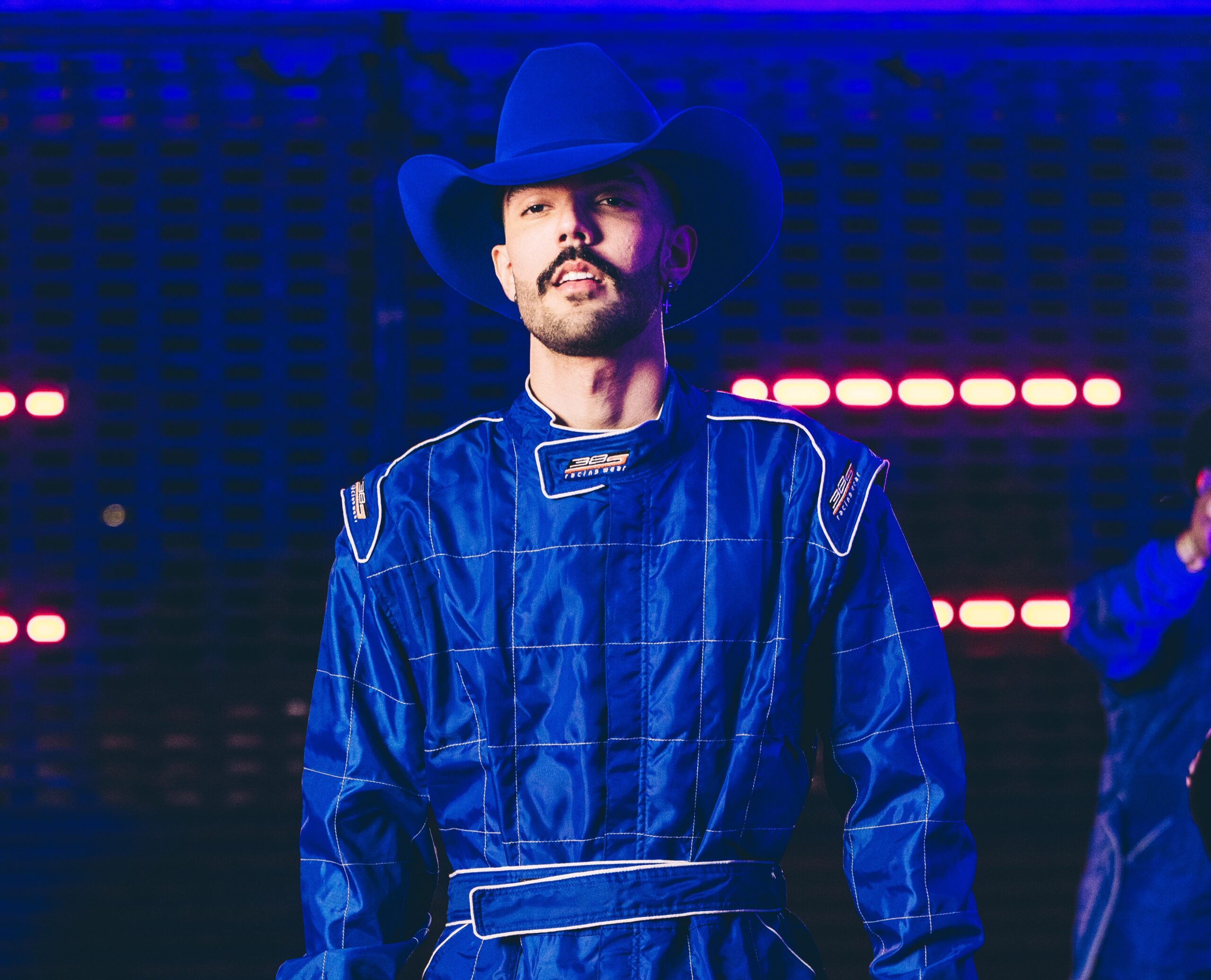 "Dentro da Hilux" de Luan Pereira é a música mais ouvida do Spotify e ...